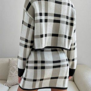 MODA ME COUTURE | Skirts | Neutral Multicolor Plaid Pattern Knit ...